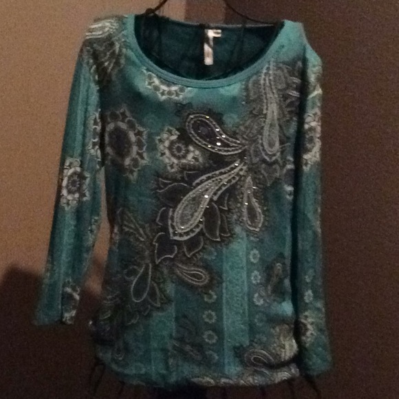 Susan Lawrence | Tops | Top | Poshmark